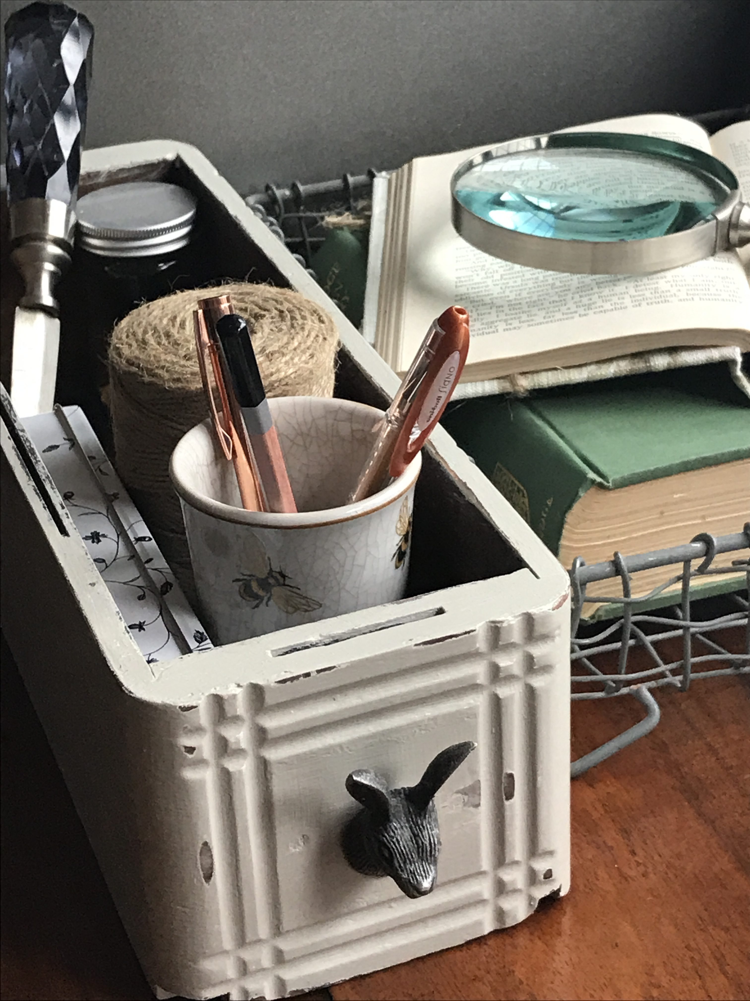 Easy Vintage Upcycle - Upcycled Drawers into Centrepieces